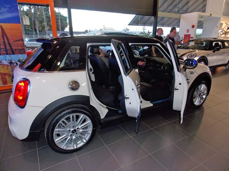 Concessionária lança Novo MINI hatch de 5 portas em Campo Grande ...